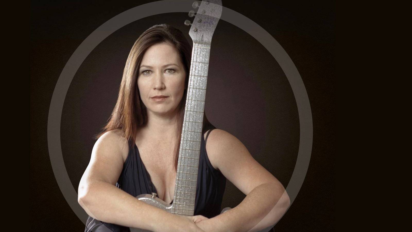Kathy Valentine Talks Her Memoir, Motherhood, & Music INTERVIEW