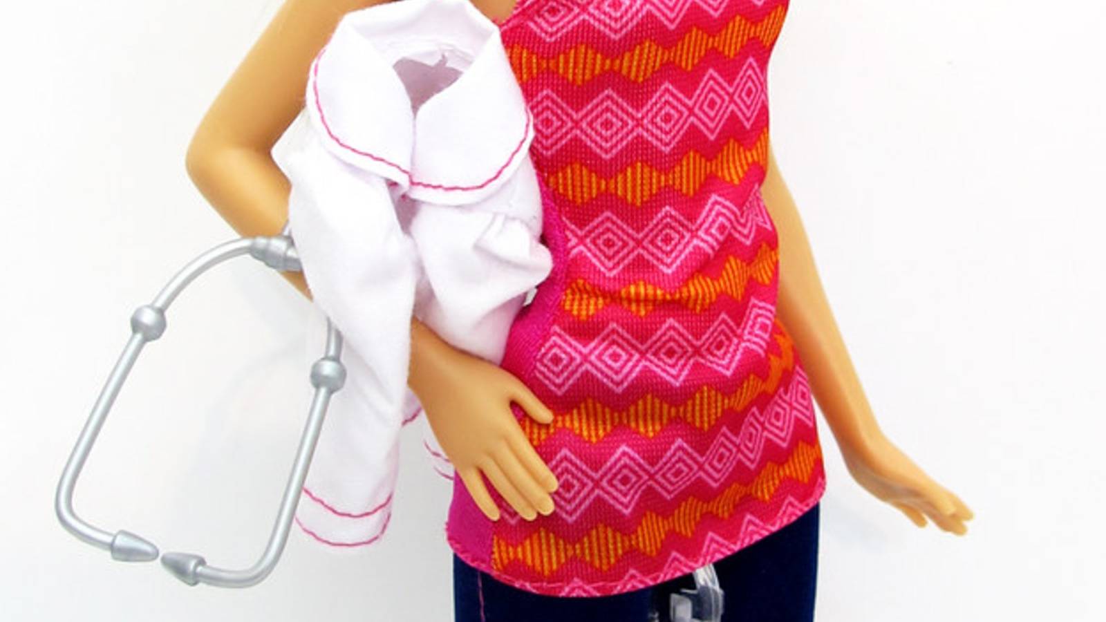 Mattel Creates 'Vaccinologist Barbie' To Honor A COVID-19 Vaccine Creator