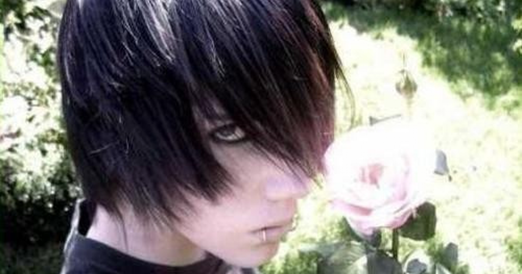 Approaching Your Kid's Emo Phase With Understanding