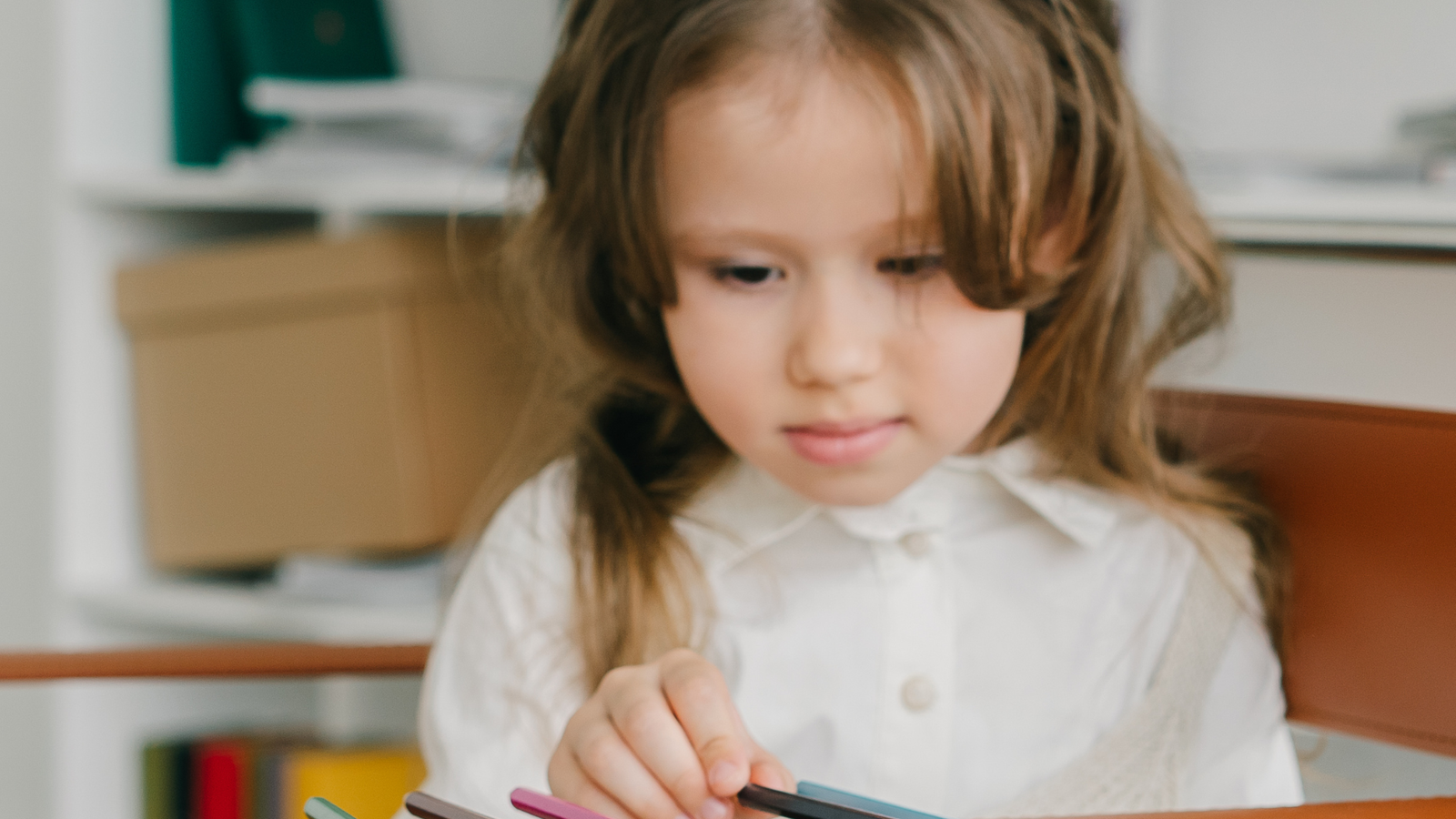 Why Do Little Kids Need To Touch Everything?